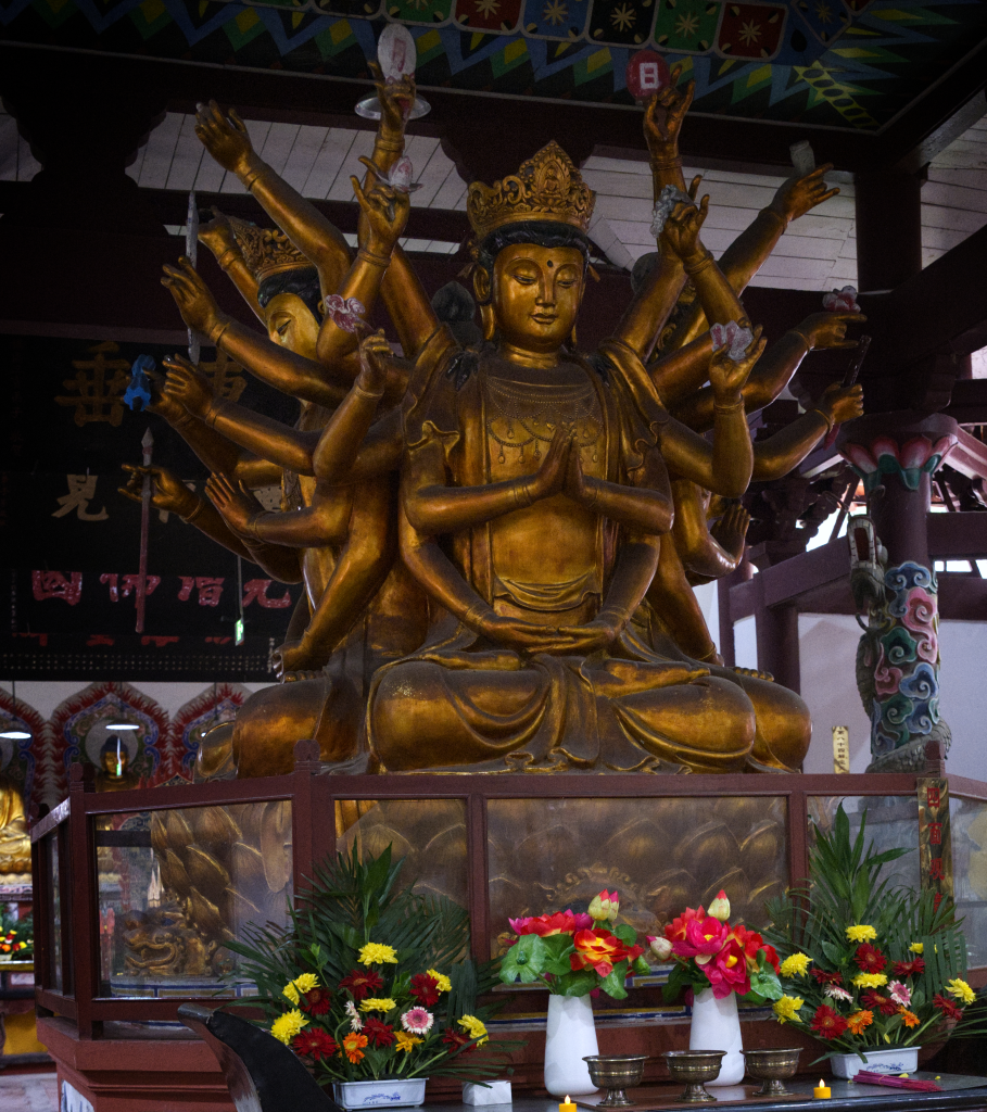 Discovering Leshan, a Day Trip from Chengdu - An Apron and a Suitcase